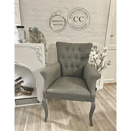 Hurricane Gray 8oz = 236 ml Dixie Belle